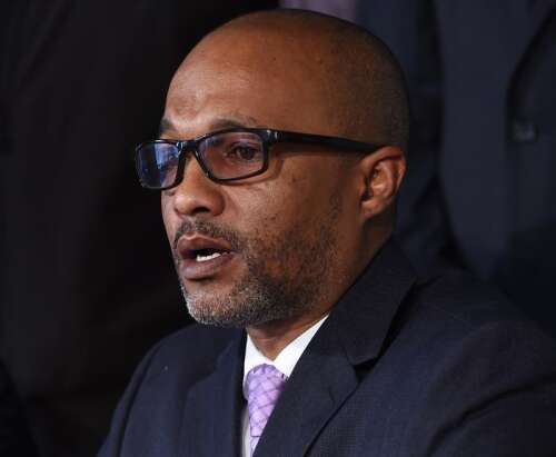 Bean speaks to Berkeley students - The Royal Gazette | Bermuda News ...