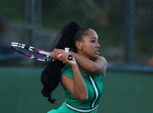 Simons run crashes to halt - The Royal Gazette | Bermuda News, Business ...