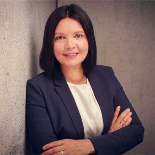 Angela Weiss to join Sompo International - The Royal Gazette | Bermuda ...