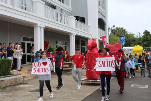 Saltus enjoys games and parade for annual fundraiser - The Royal ...