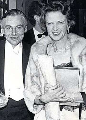 Lady Sharples named in ‘Panama Papers’ - The Royal Gazette | Bermuda ...