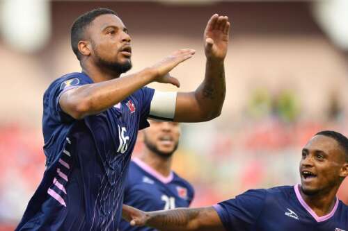 Bermuda coach Kyle Lightbourne fulsome in praise of retiring Danté ...