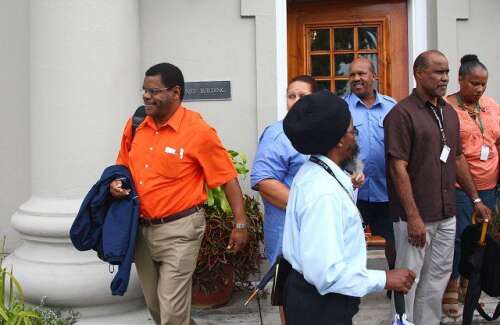 Bus drivers back to work - The Royal Gazette | Bermuda News, Business ...