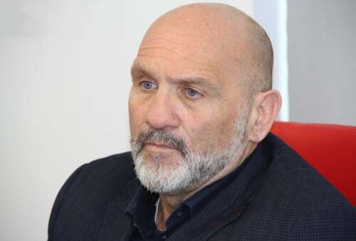 Pettingill keeps counsel over possible vote - The Royal Gazette ...