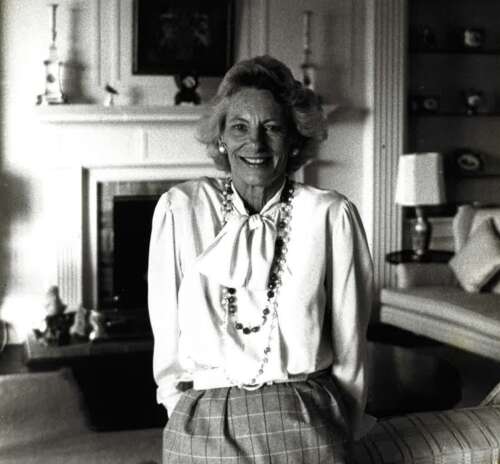 Minister commemorates wife of former Governor - The Royal Gazette ...