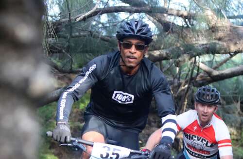 Alan Potts downs series leader Kavin Smith in Mountain Bike series ...